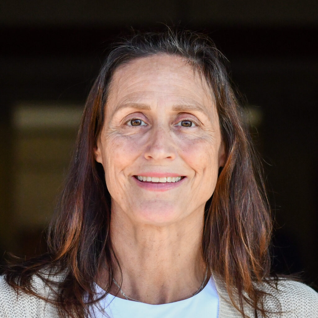 Tanya Szuluk - The Ethel Walker School